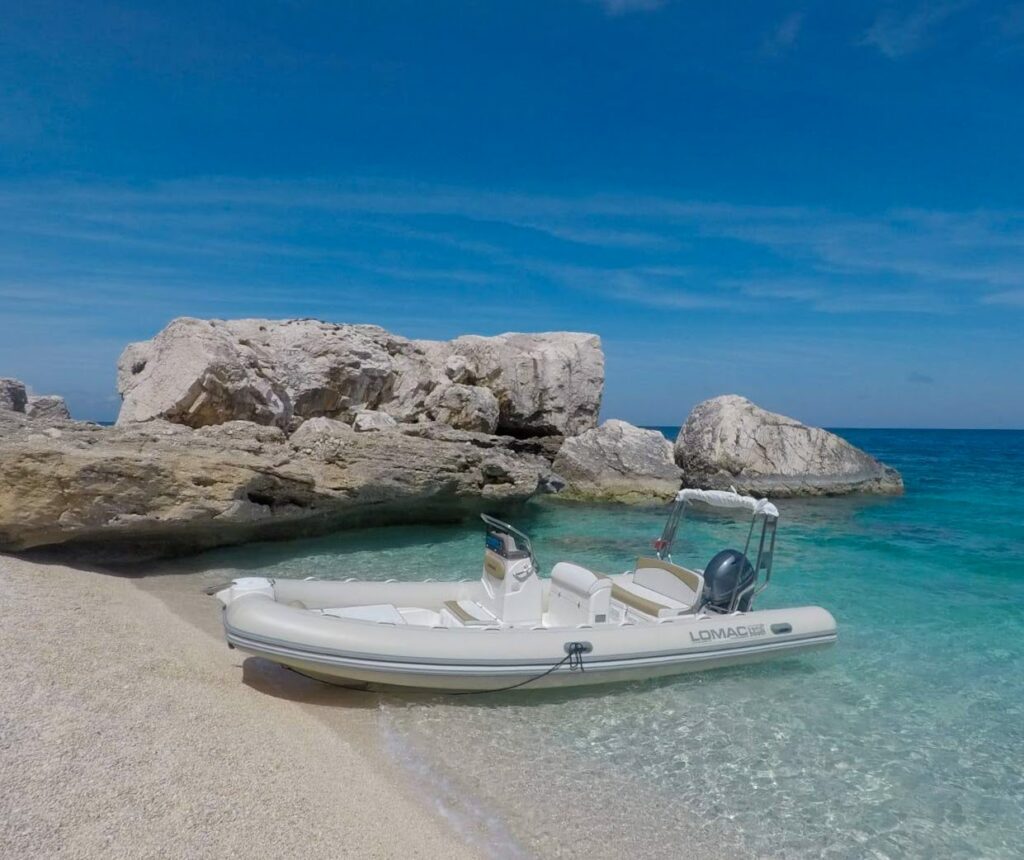Noleggio Gommone 6mt - Noleggio Gommoni Cala Gonone - Daymar
